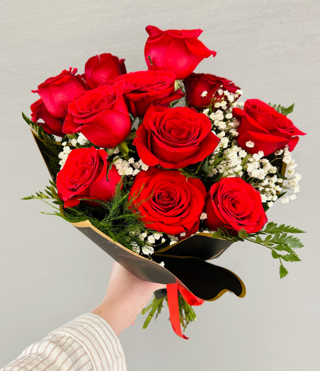 Roses (Wrapped) – Petals & Perks